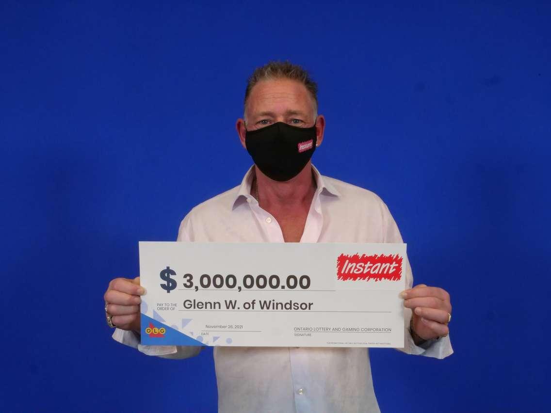 Two Windsorites win new wealth on OLG games